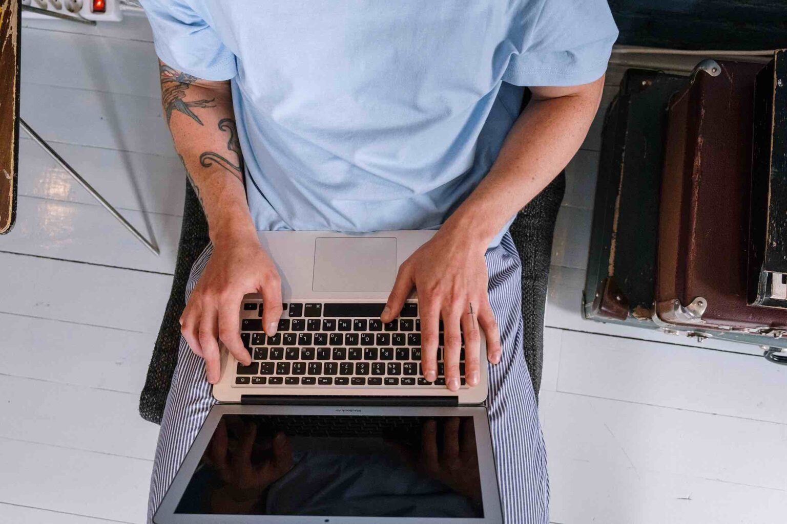 Guidelines on how to write a professional summary